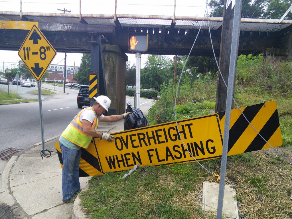 The end of "Overheight when Flashing" - 11 FOOT 8